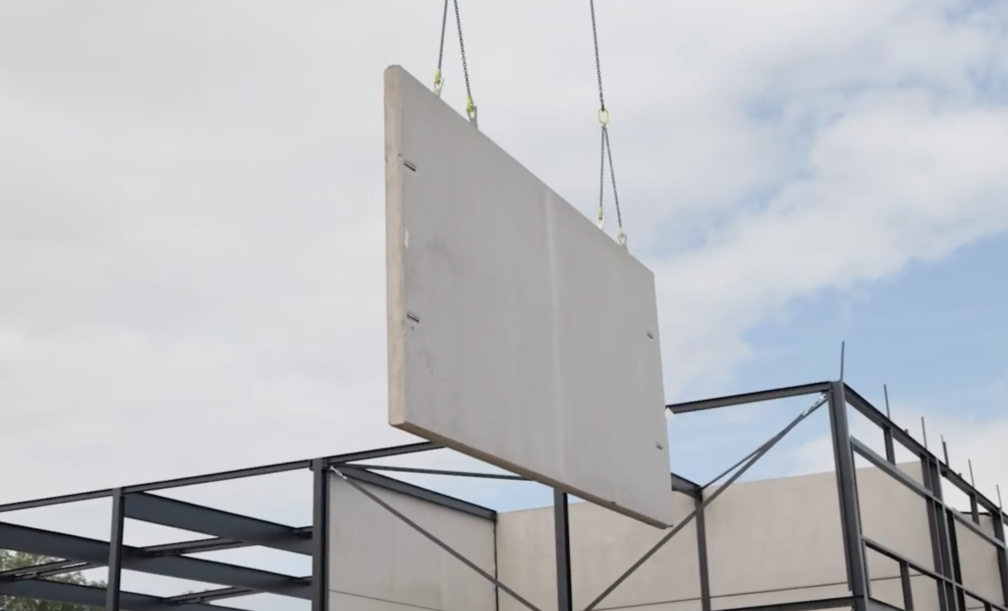 Concrete International levert prefab wanden voor Redline